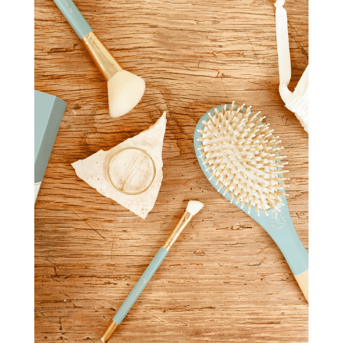 Bachca "les Essentiels" Hair Kit - Eucalyptus – Face and Body Shoppe